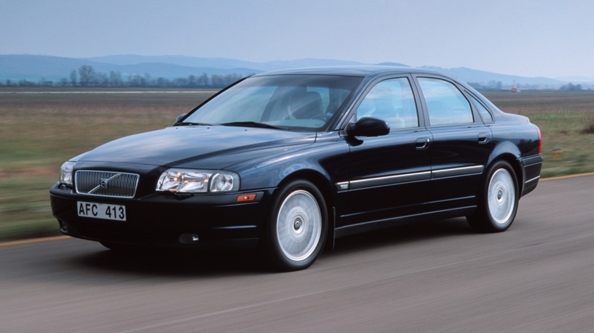 幻のコスワースV10を搭載したボルボS80 - car-kobanashi.com